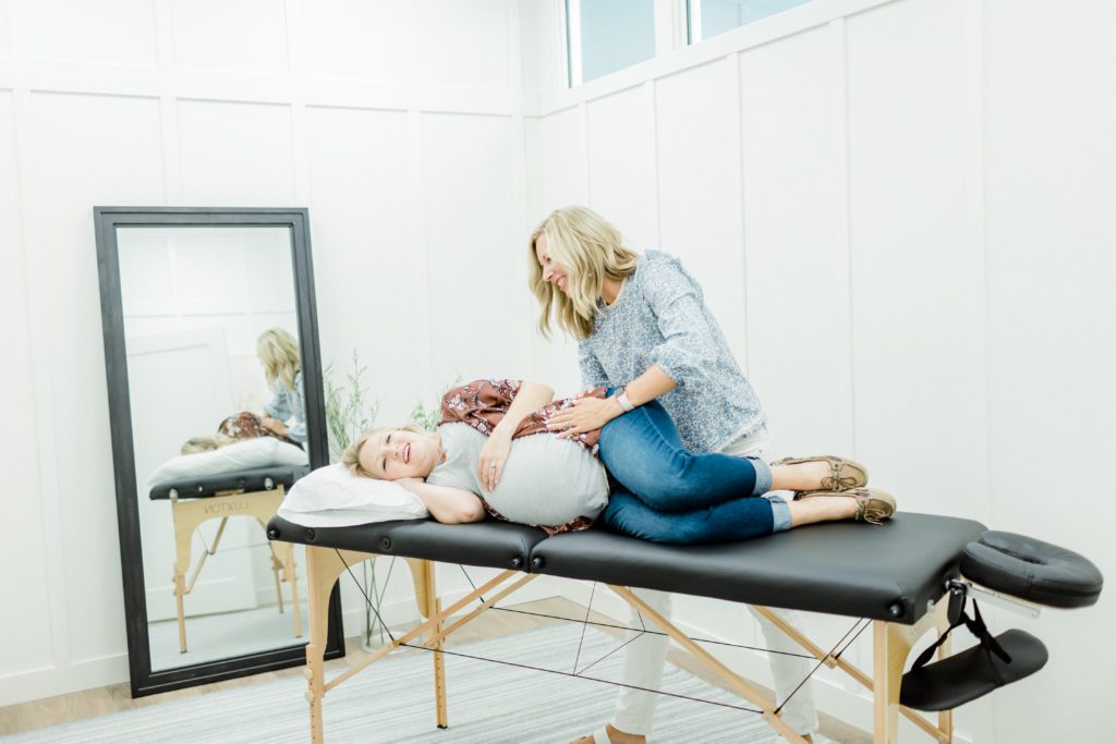 Switching It Up: Birthing Positions | refine-pt.com